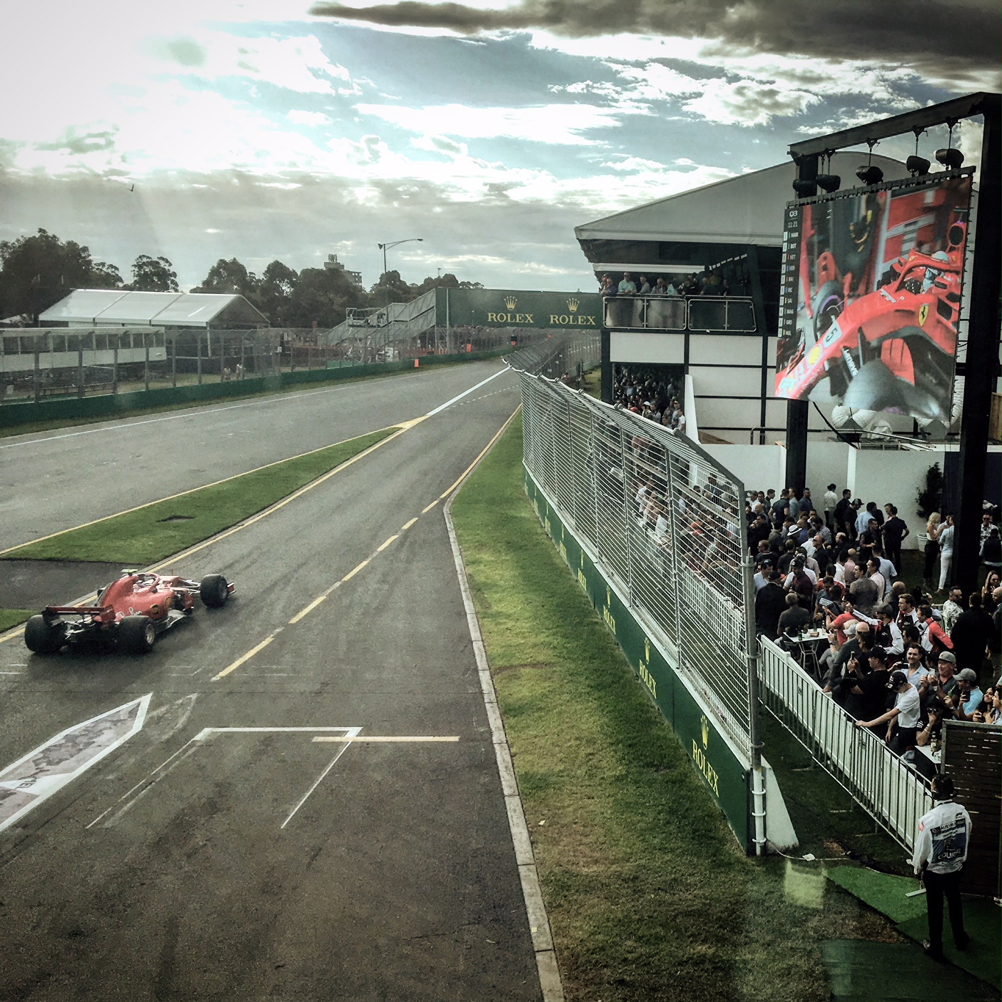 THE BEST SPOTS TO SIT TRACKSIDE – The Race Torque